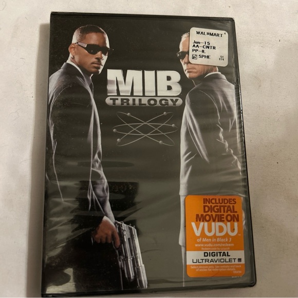Media | Mib Trilogy Dvd Set Man In Black Movies All 3 New Sealed | Poshmark